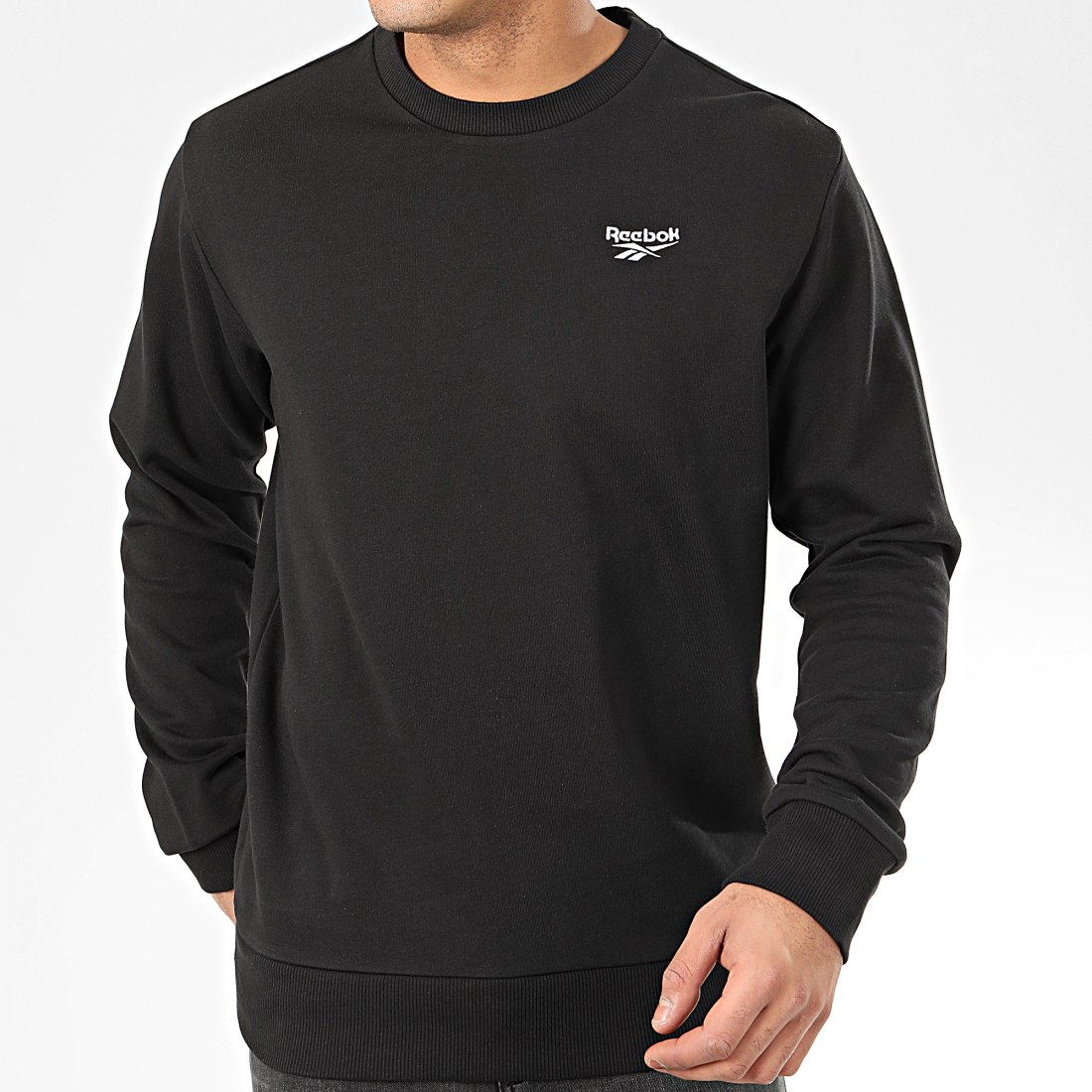 Reebok - Sweat Crewneck Classic F Small Vector FM3972 Noir ...
