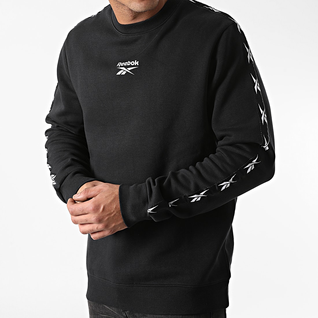 Reebok - Sweat Crewneck A Bandes Training Essential GQ4209 Noir ...