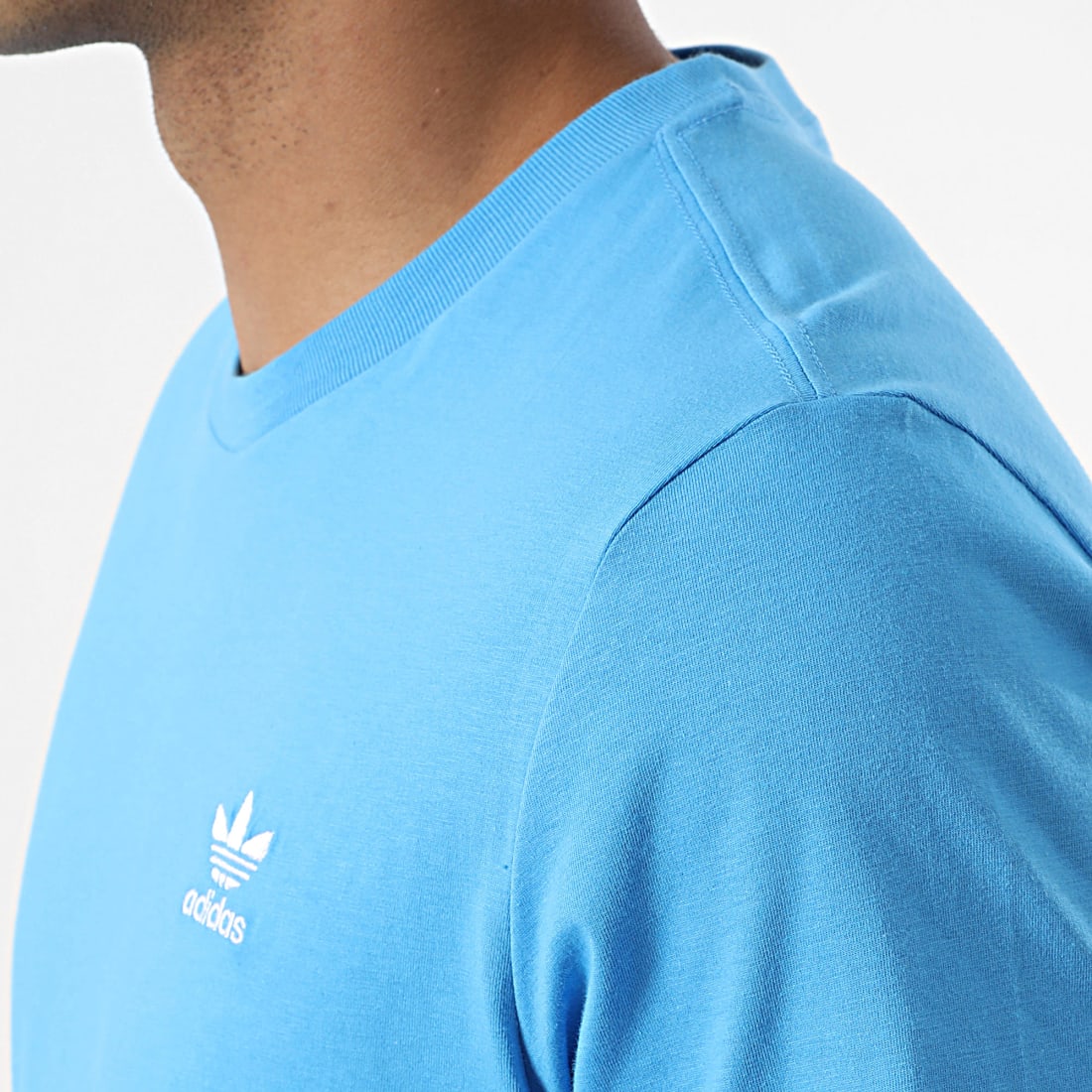Adidas Originals Tee Shirt Essential Hj7982 Bleu Clair