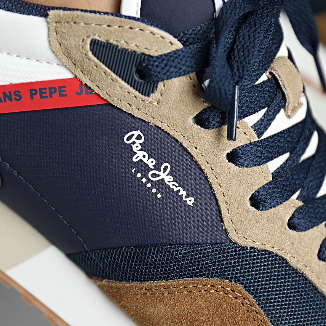 Pepe Jeans - Baskets London One M Hero PMS30931 Tan - LaBoutiqueOfficielle.com