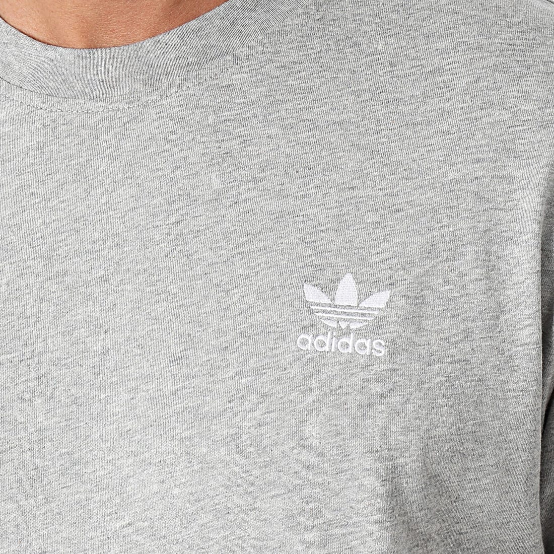 Adidas Originals - Tee Shirt Essential IR9692 Gris Chiné ...