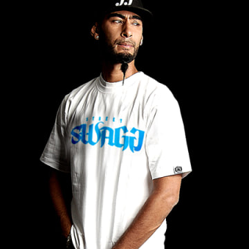 Swagg - Tee Shirt Swagg Street Blanc Typo Bleu - LaBoutiqueOfficielle.com