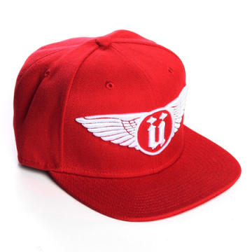 Unkut - Casquette Unkut Wings Rouge Logo Blanc - LaBoutiqueOfficielle.com