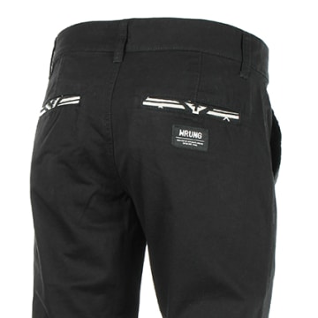 Wrung - Pantalon Chino Wrung Ethnic Noir - LaBoutiqueOfficielle.com