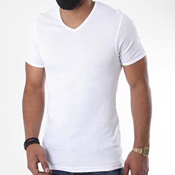 Dim - Tee Shirt Slim Col V D09BJ Blanc - LaBoutiqueOfficielle.com