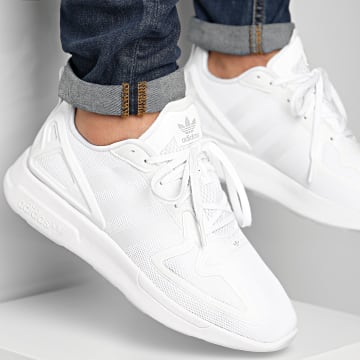 Adidas Originals - Baskets ZX 2K Flux FV9972 Footwear White Grey One ...