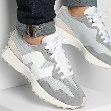 New Balance - Baskets 327 U327FF Grey Beige - LaBoutiqueOfficielle.com