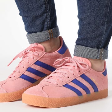 Adidas Originals - Baskets Femme Gazelle J IG9153 Semi Pink Lucid Blue ...