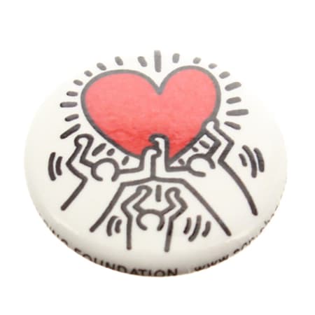 Keith Haring - Pins Keith Haring Heart Blanc Rouge ...