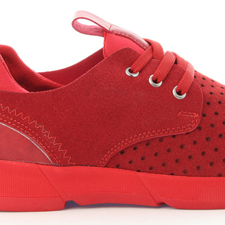 Classic Series - Baskets 2002 Rouge - LaBoutiqueOfficielle.com