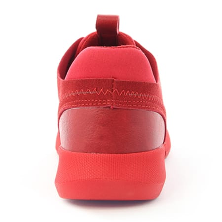 Classic Series - Baskets 2002 Rouge - LaBoutiqueOfficielle.com