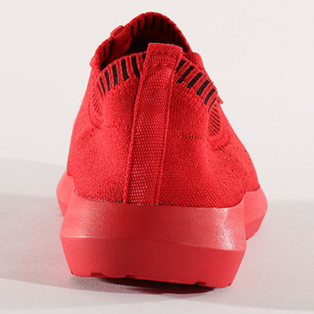 Classic Series - Baskets S8 Rouge - LaBoutiqueOfficielle.com