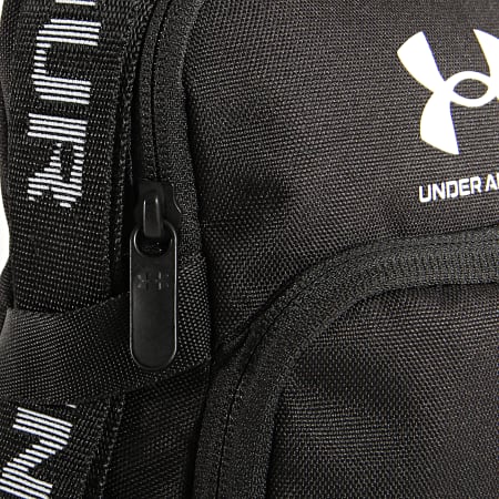 Under Armour - Sacoche 1364192 Noir - LaBoutiqueOfficielle.com