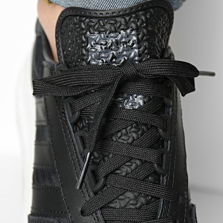 Adidas Originals - Baskets Retropy E5 H03080 Core Black Grey Six ...