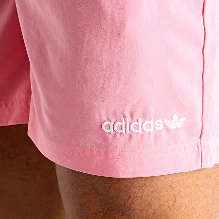 Adidas Originals - Short De Bain HR7903 Rose - LaBoutiqueOfficielle.com