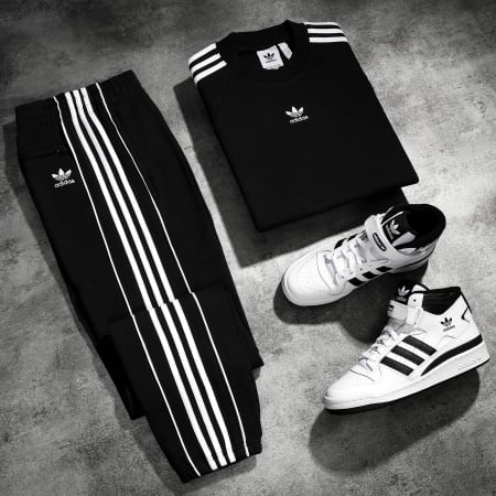 Adidas Originals - Pantalon Jogging A Bandes Essential HK7319 Noir ...