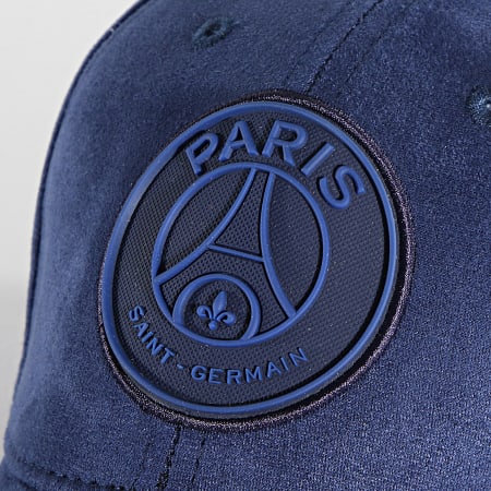 PSG - Casquette Suede Logo Bleu Marine - LaBoutiqueOfficielle.com