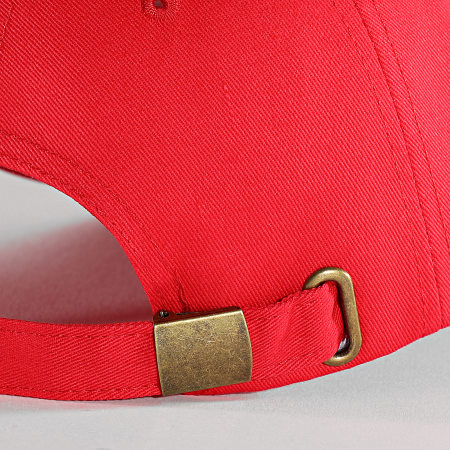 Classic Series - Casquette Rouge - LaBoutiqueOfficielle.com