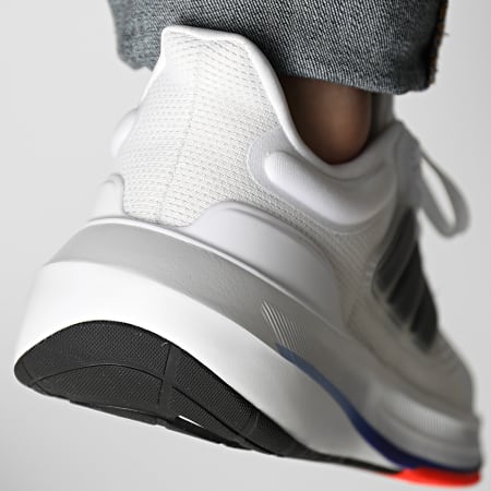 Adidas Sportswear - Baskets Ultrabounce HP5778 Chalk White Core Black ...