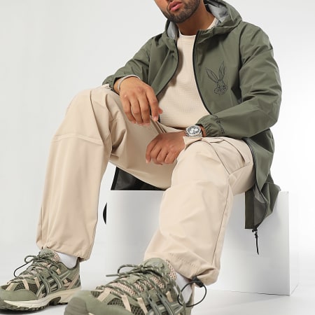 Looney Tunes - Angry Bugs Bunny Cortavientos con Capucha Verde Caqui ...