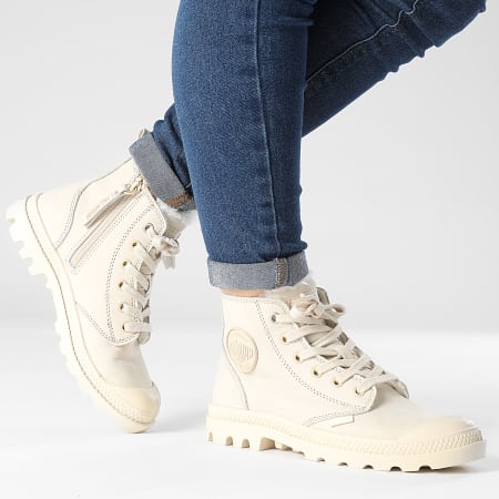 Palladium - Boots Femme Pampa Hi Zip Wool 95982 Sahara ...
