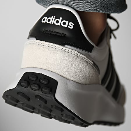 Adidas Sportswear - Baskets Run 70s GY3884 Footwear White Core Black ...