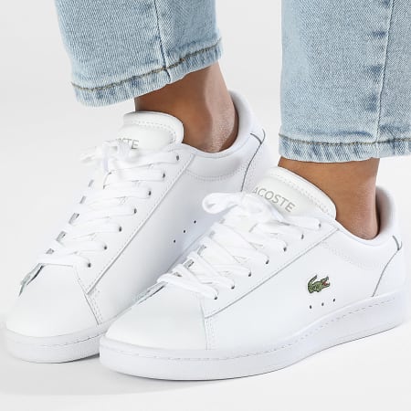 Lacoste carnaby white store