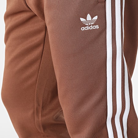 Adidas Originals - Pantalon Jogging A Bandes IY9866 Marron ...