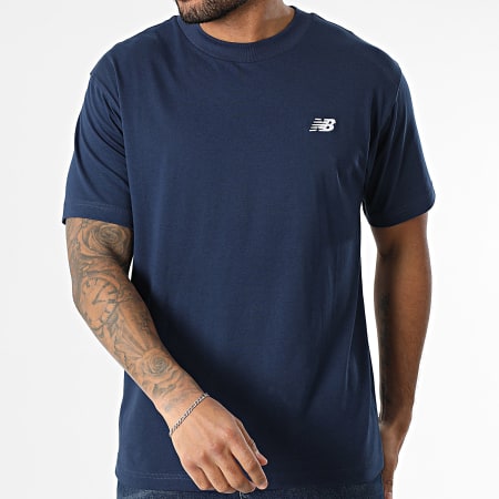 New Balance - Tee Shirt Oversize Sport Essentials MT41509 Bleu Marine ...