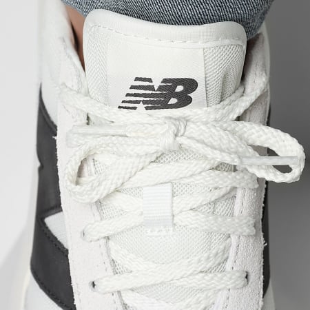 New Balance - Baskets 370 U370CA Sea Salt Black Cement ...