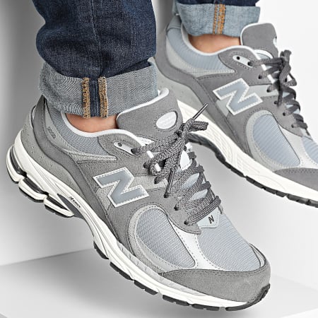 New Balance - Baskets 2002R U2002RCB Castlerock - LaBoutiqueOfficielle.com