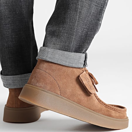 Clarks - Chaussures Torview Hi Cola Suede - LaBoutiqueOfficielle.com