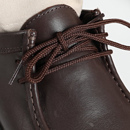 Clarks - Chaussures Berwick Seam Brown Leather - LaBoutiqueOfficielle.com