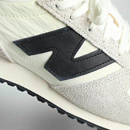 New Balance - Baskets 471 U471AM Linen - LaBoutiqueOfficielle.com