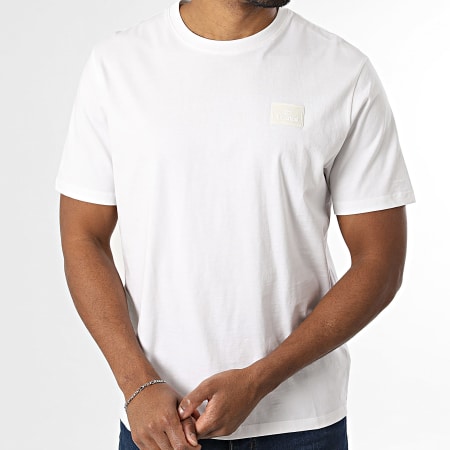 Timberland - Tee Shirt Silicon Badge A6HUK Blanc - LaBoutiqueOfficielle.com