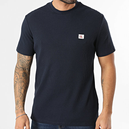 Calvin Klein - Tee Shirt Waffle 008G Bleu Marine - LaBoutiqueOfficielle.com