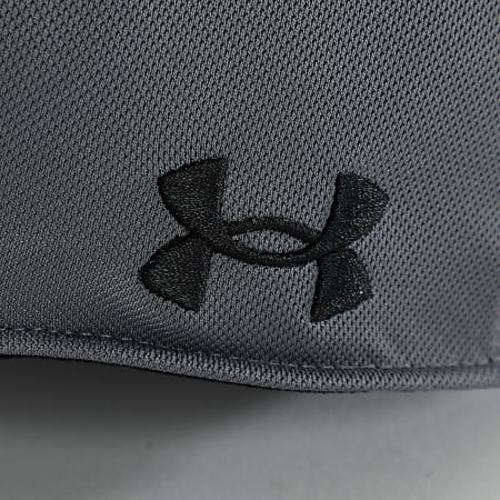 Under Armour - Casquette Fitted 1376702 Gris Anthracite ...